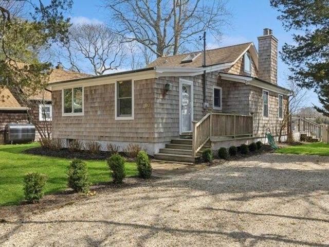 3 bedroom, Southampton NY 11968 89761452