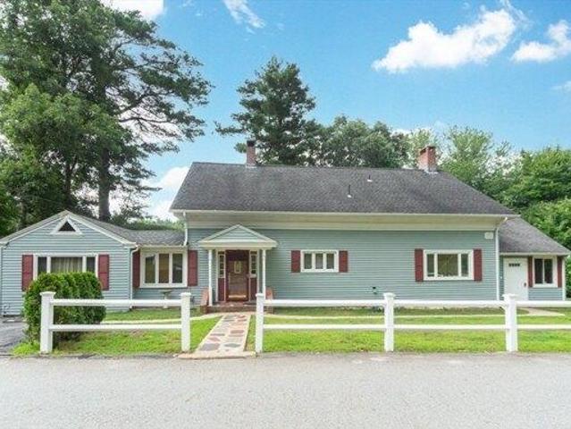 3 bedroom, Southborough MA 01772 105040766