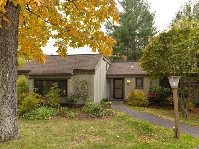 3 bedroom, Southbury CT 06488 LS102828052