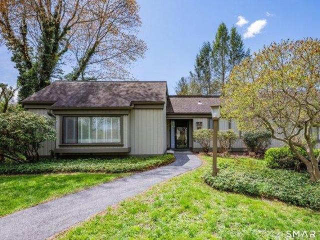 3 bedroom, Southbury CT 06488 102799904