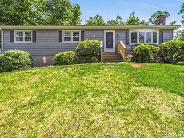3 bedroom, Southbury CT 06488 104266366