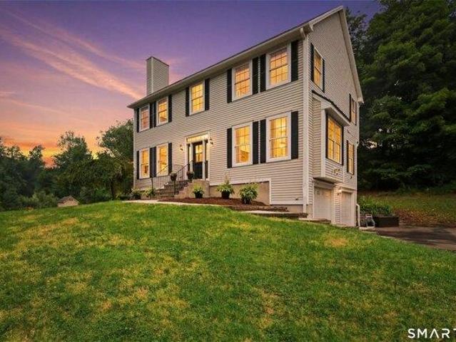 3 bedroom, Southbury CT 06488 105159115