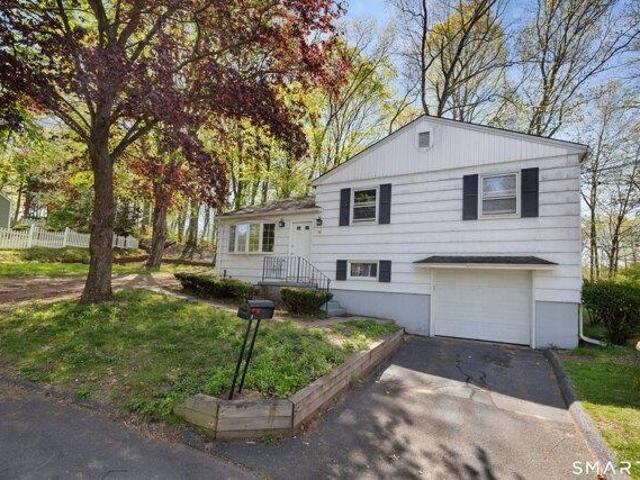 3 bedroom, Southington CT 06479 104543682