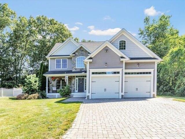 3 bedroom, Southington CT 06489 104607139