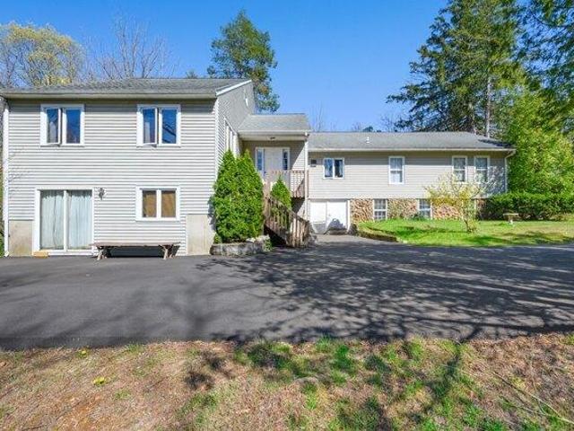 3 bedroom, Southington CT 06489 LS102212836