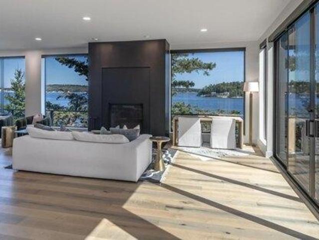 3 bedroom, Southport ME 04576 104833735