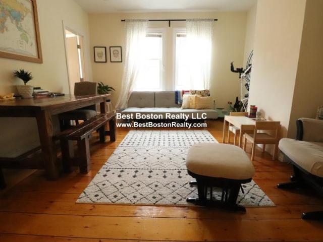 3 bedroom, Somerville MA 02143 88997943