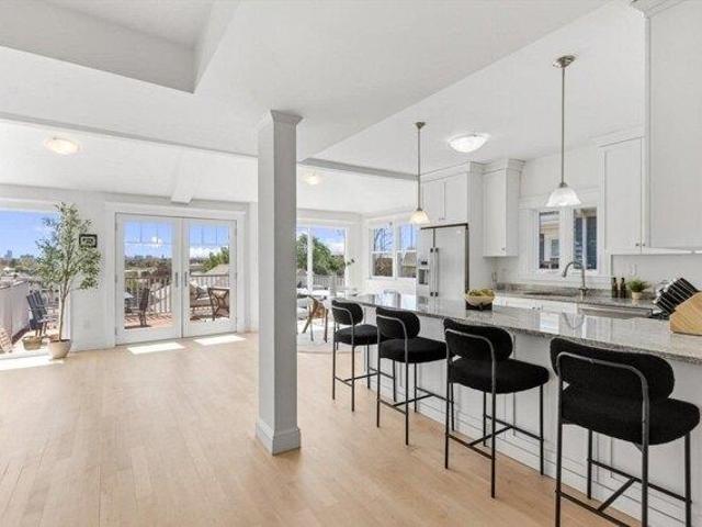 3 bedroom, Somerville MA 02143 103431395