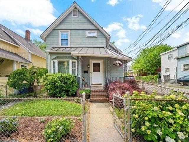 3 bedroom, Somerville MA 02143 104151615