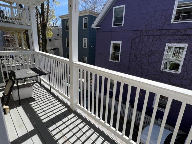 3 bedroom, Somerville MA 02143 LS88675883
