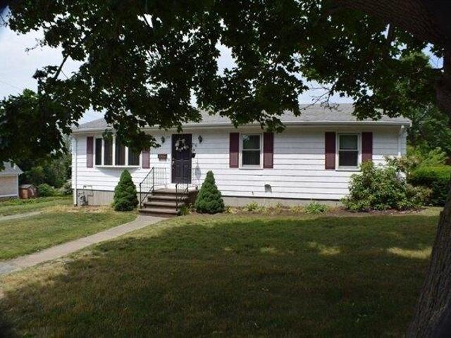 3 bedroom, Somerset MA 02726 104329900