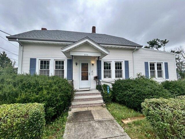 3 bedroom, Somerset MA 02726 104849772