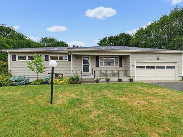 3 bedroom, Somerset MA 02726 104851908