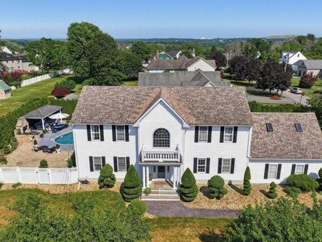 3 bedroom, Somerset MA 02726 105230848