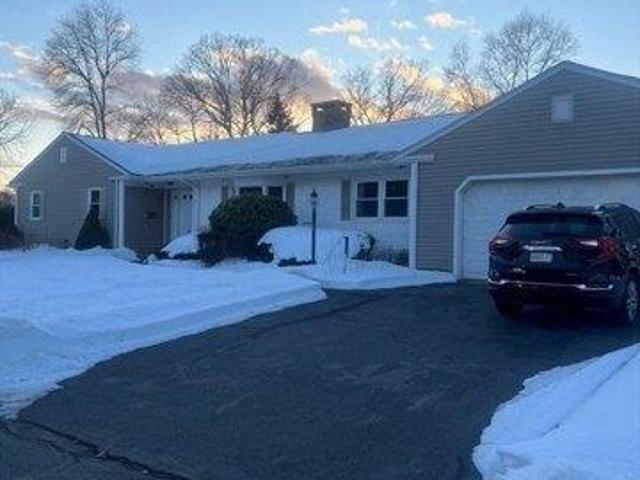 3 bedroom, Somerset MA 02726 102409773