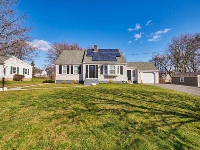 3 bedroom, Somerset MA 02726 102584269