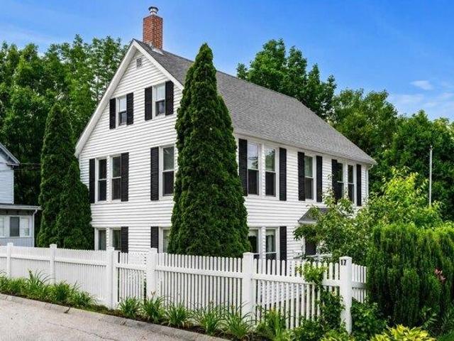 3 bedroom, Somersworth NH 03878 104234566