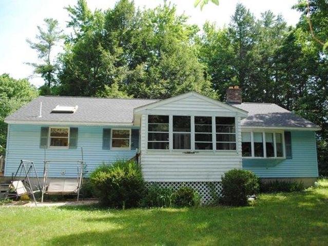 3 bedroom, Somersworth NH 03878 104514991