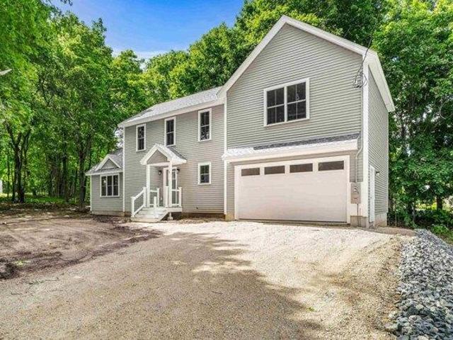 3 bedroom, Somersworth NH 03878 103499772