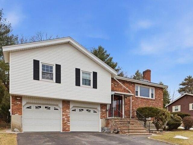 3 bedroom, Saugus MA 01906 102120955