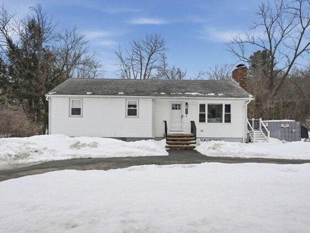 3 bedroom, Saugus MA 01906 102443359
