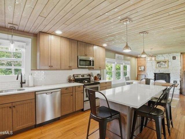 3 bedroom, Savoy MA 01256 104789725