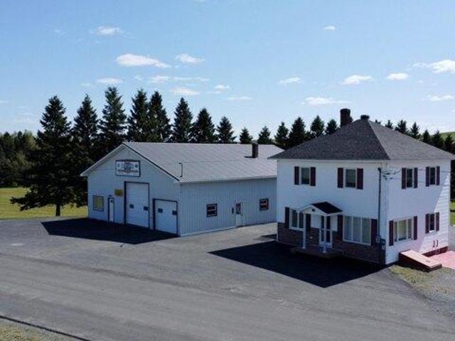 3 bedroom, Saint Agatha ME 04772 103069601
