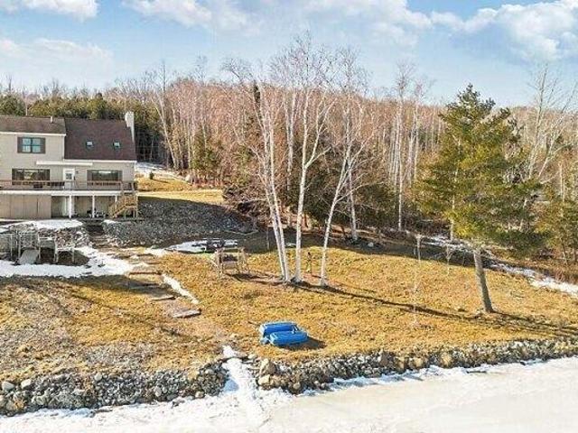 3 bedroom, Saint Albans ME 04971 LS102777875