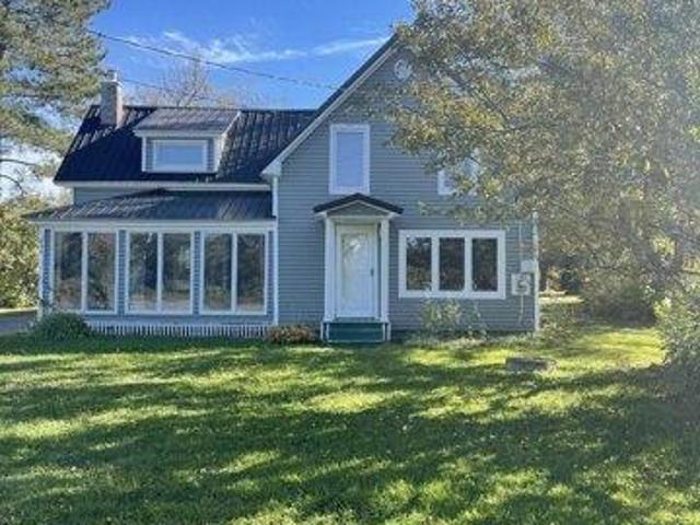 3 bedroom, Saint Francis ME 04774 104608210