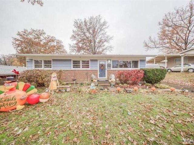3 bedroom, Saint Louis MO 63114 96596016