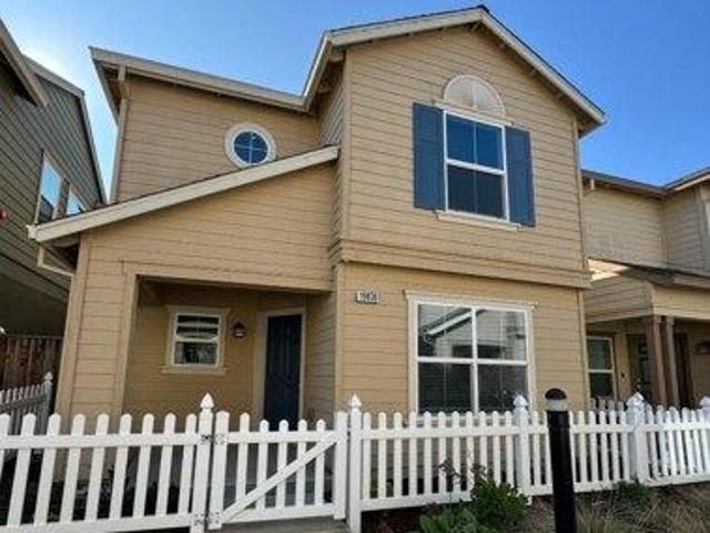 3 bedroom, Salinas CA 93906 89613546