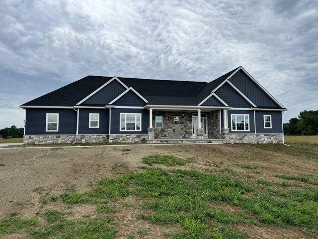 3 bedroom, Saline MI 48176 89783478