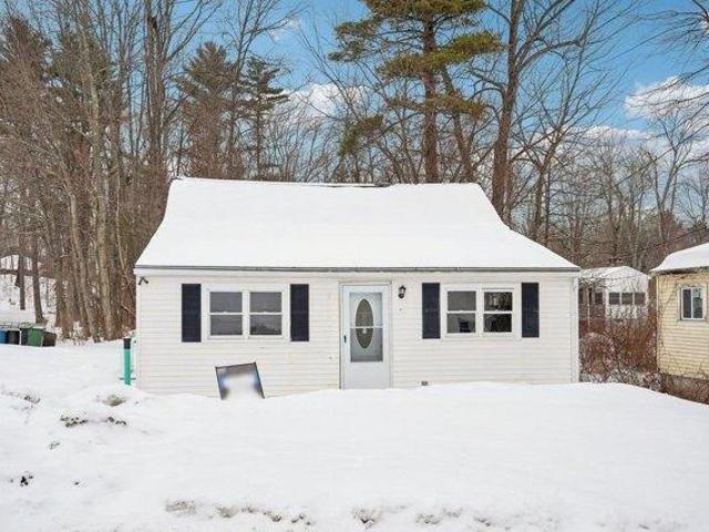 3 bedroom, Sandown NH 03873 100890418