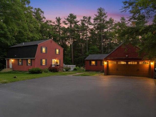 3 bedroom, Sandown NH 03873 105093946