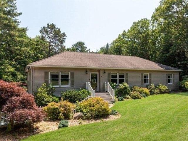 3 bedroom, Sandwich MA 02563 104717029