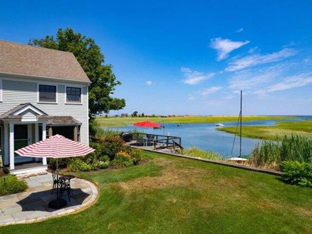 3 bedroom, Sandwich MA 02563 102090051