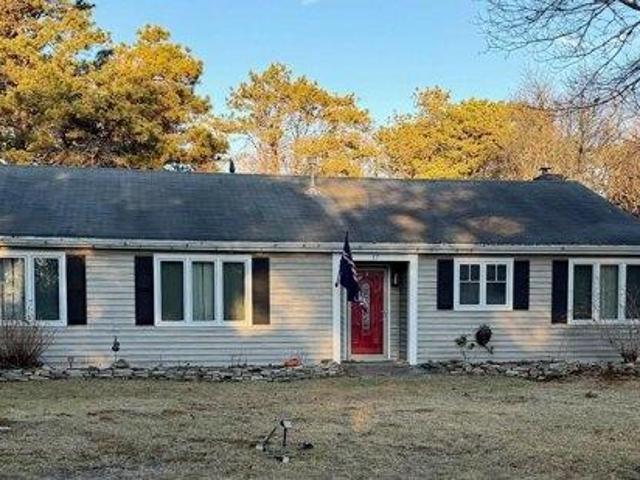3 bedroom, Sandwich MA 02563 102370910