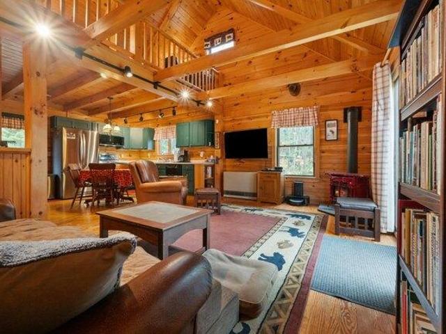 3 bedroom, Sandy River Plt ME 04970 104720496