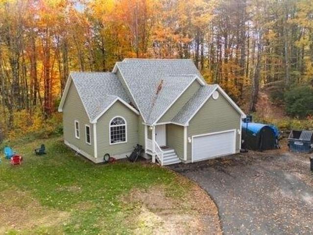 3 bedroom, Sanford ME 04073 102156483