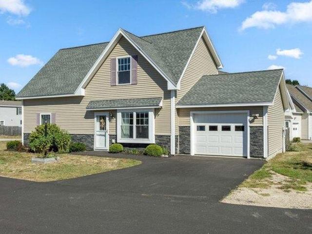 3 bedroom, Sanford ME 04073 105498313