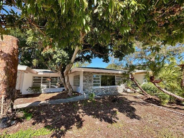 3 bedroom, Sarasota FL 34239 102660816