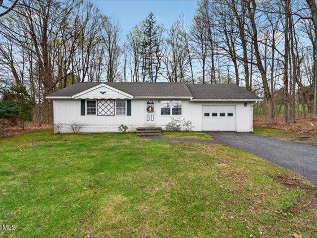 3 bedroom, Saratoga Springs NY 12866 103626610