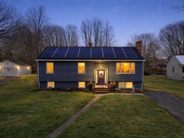 3 bedroom, Scarborough ME 04074 102156162