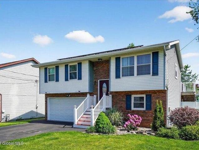 3 bedroom, Schenectady NY 12309 LS91381971