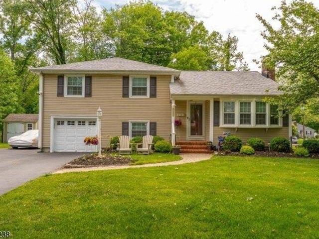 3 bedroom, Scotch Plains NJ 07076 104718003