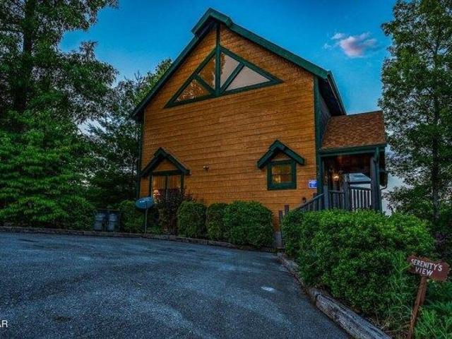3 bedroom, Sevierville TN 37862 LS92947679