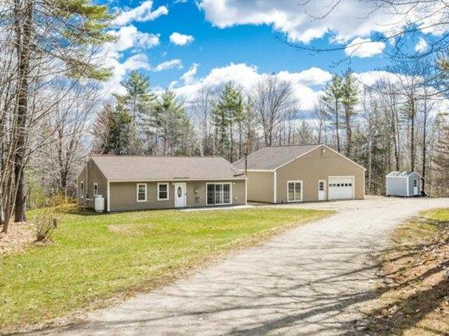 3 bedroom, Sebago ME 04029 102026064