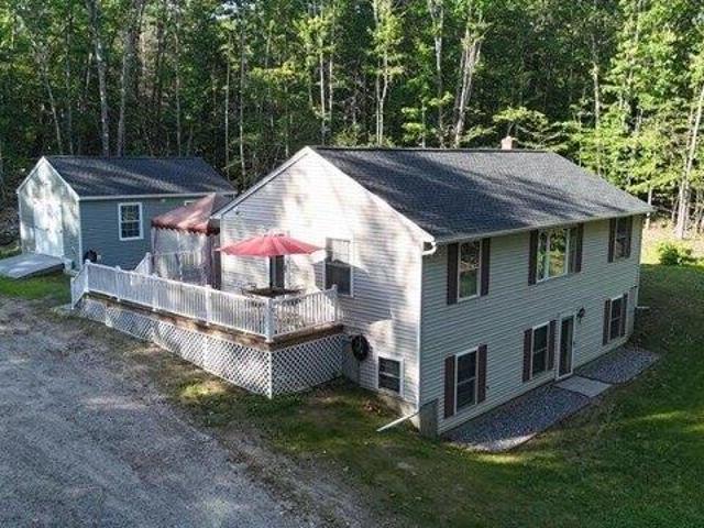 3 bedroom, Sebago ME 04029 102826126