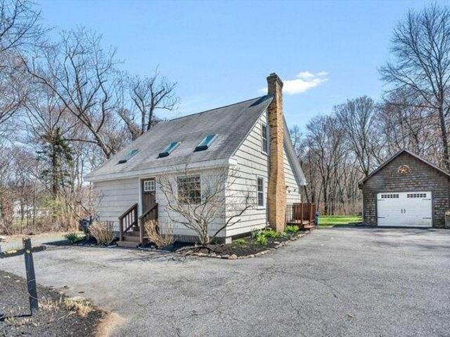 3 bedroom, Seekonk MA 02771 102560941