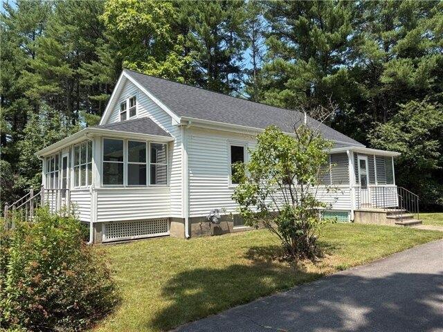 3 bedroom, Seekonk MA 02771 104850589